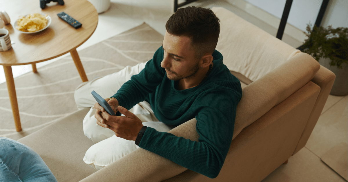 The Pros and Cons of Arguing by Text | PrairieCare